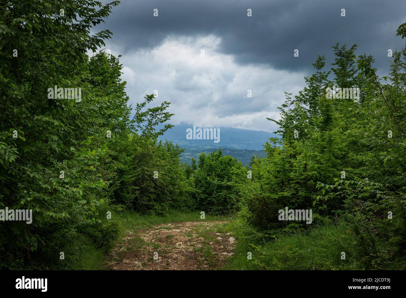 Valley balkan mountains covered hi-res stock photography and images - Alamy