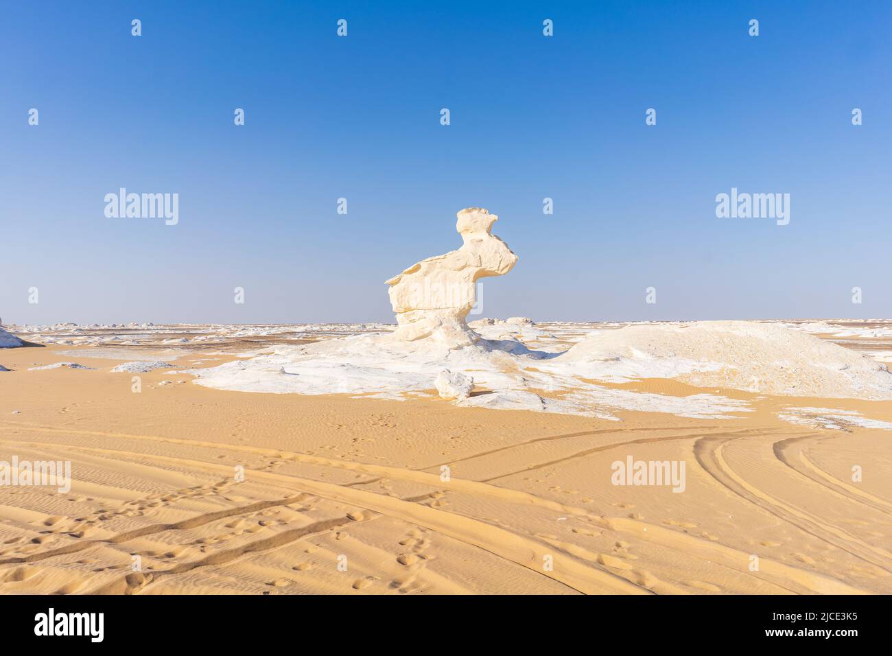 The White Desert - Egypt Stock Photo - Alamy