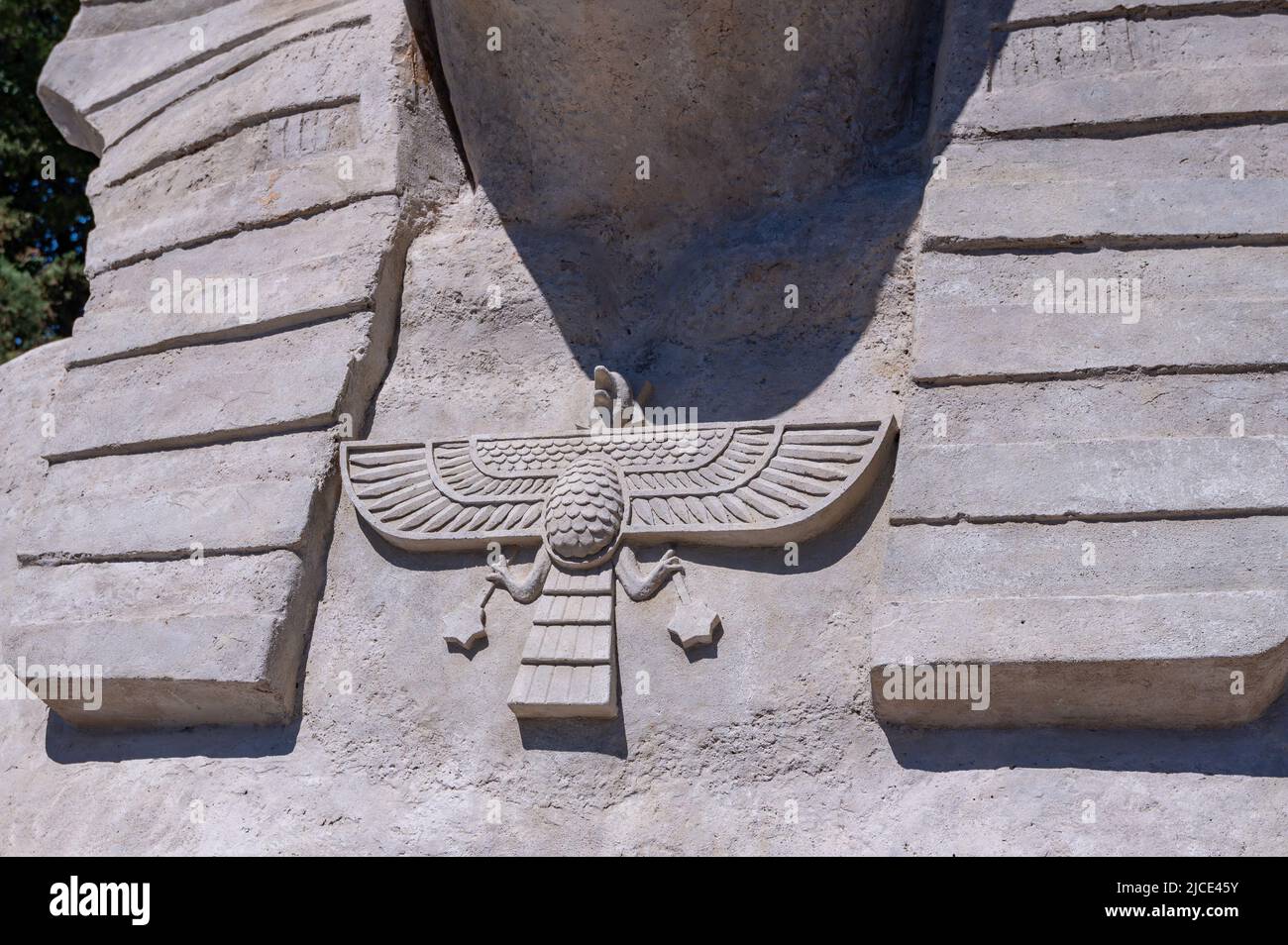 After several months of restoration work, the Sphinx statue appeared ...