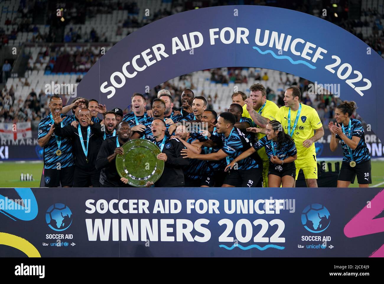 World xi soccer aid 2022 hi-res stock photography and images - Alamy