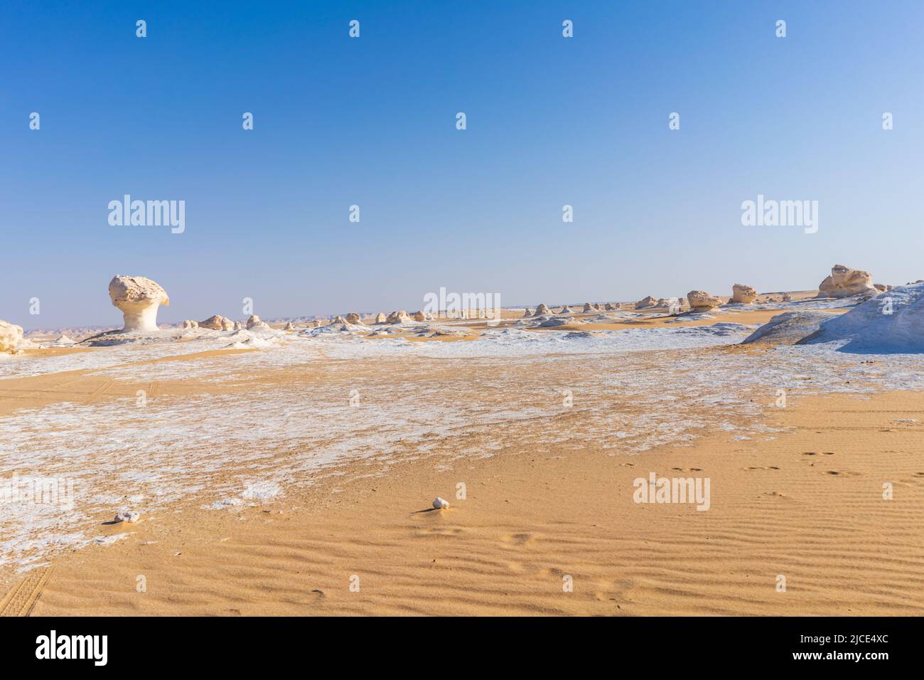 The White Desert - Egypt Stock Photo - Alamy