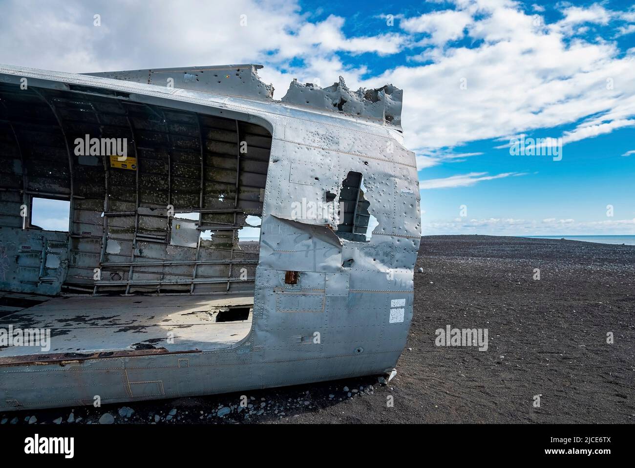 Broken airplane hi-res stock photography and images - Alamy