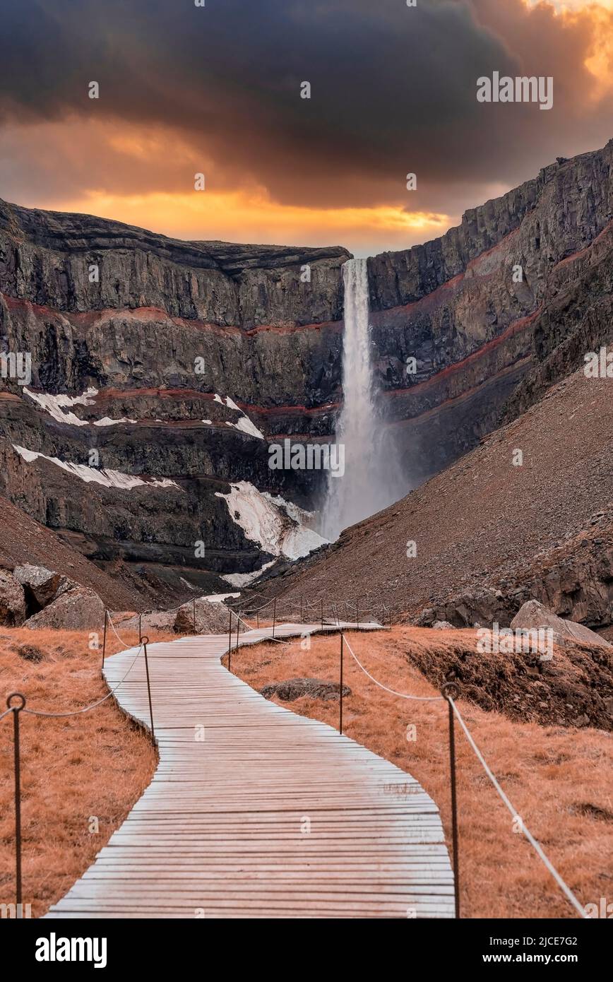 Cascade walkway hi-res stock photography and images - Alamy