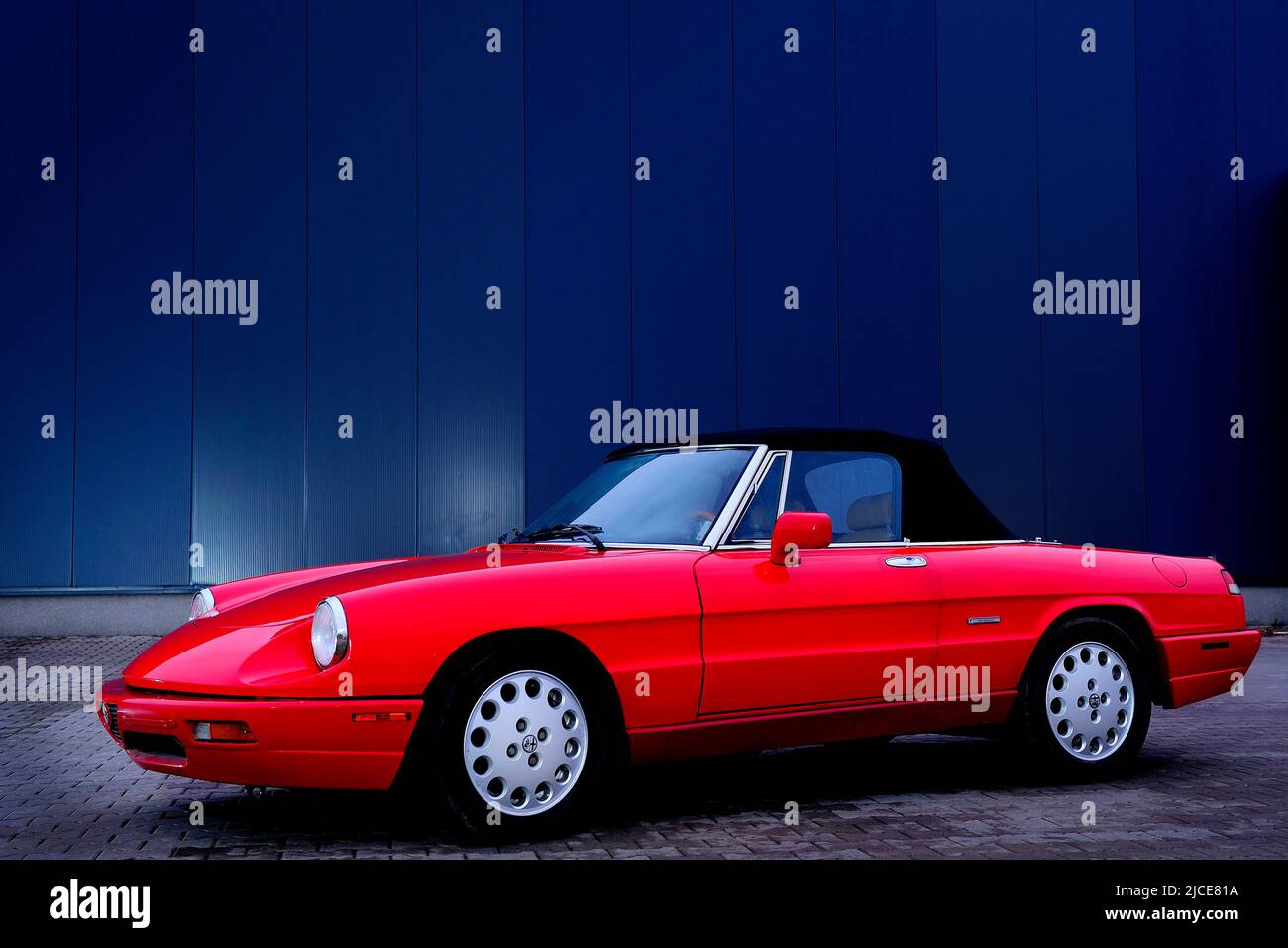Alfa Romeo Spider Veloce, oldtimer, car, classic, Alfa Romeo , Italy ...