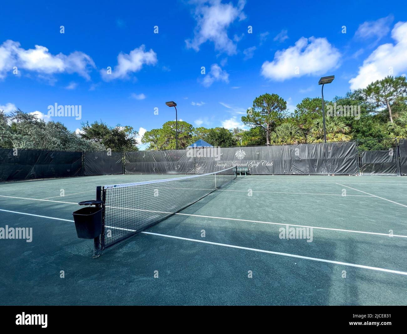 Golf courts hi-res stock photography and images - Alamy