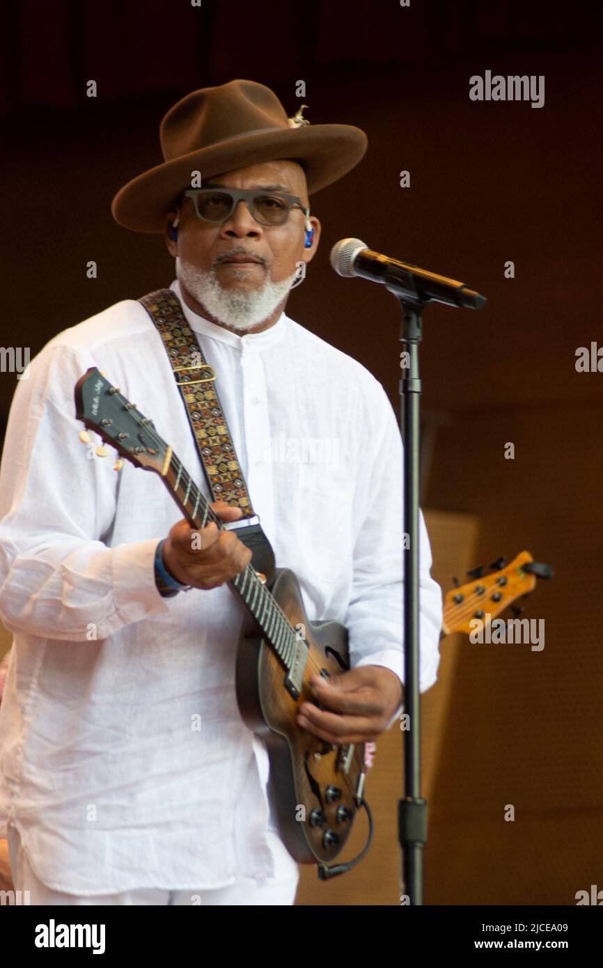 June 9, 2022, Chicago, IL, USA: Toronzo Cannon, former Chicago bus ...