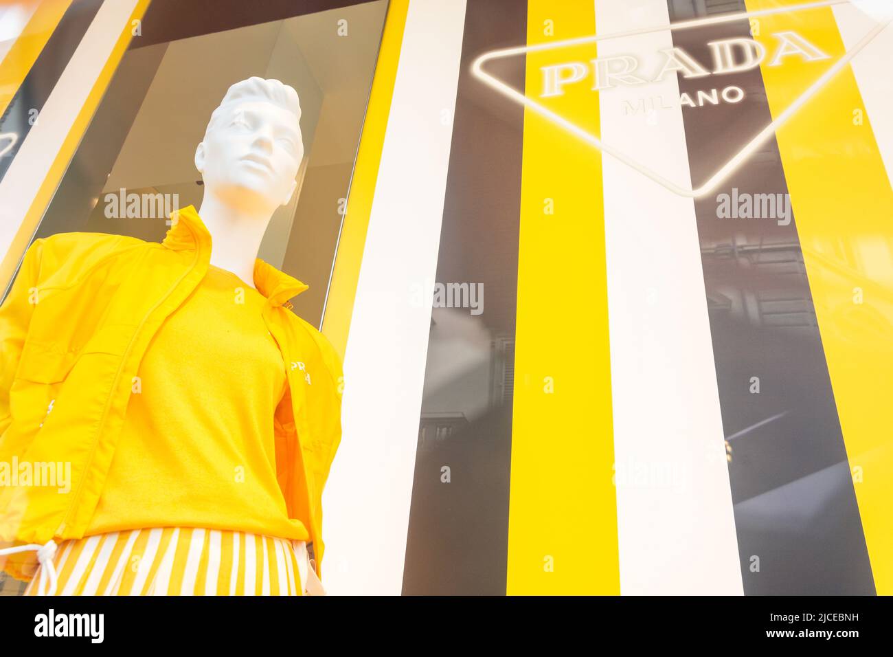 Heritage fashion hi-res stock photography and images - Alamy