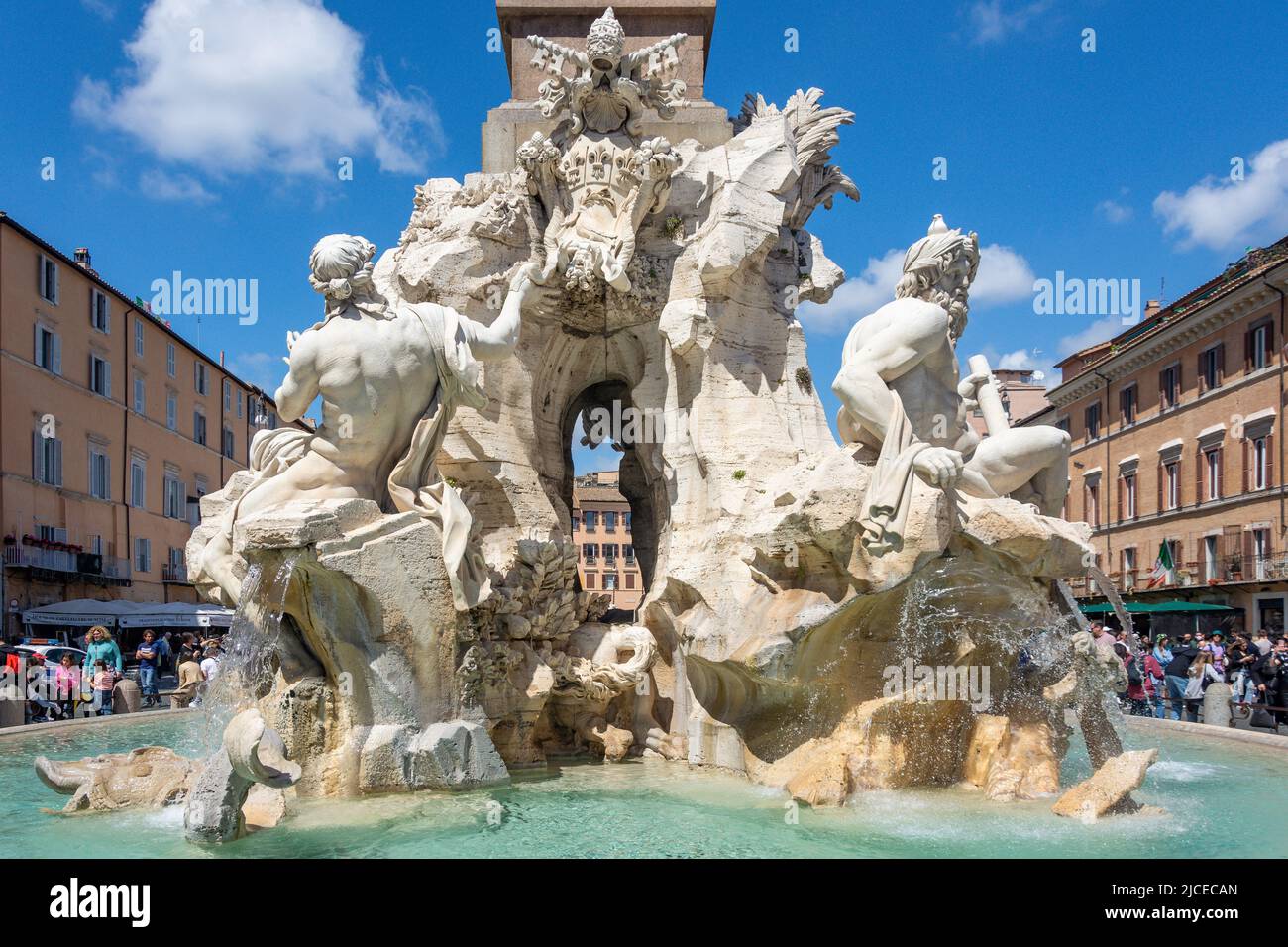 Fountain of the Four Rivers (Fontana dei Quattro Fiumi), Piazza Navona ...