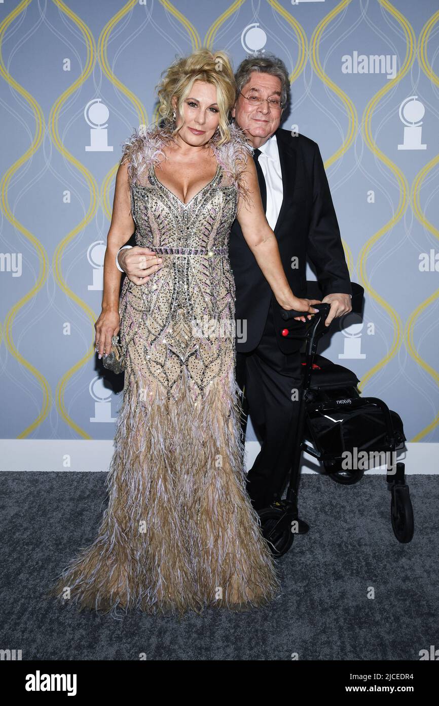 Elizabeth winford hi-res stock photography and images - Alamy