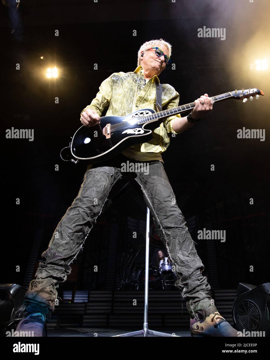 Kevin cronin of reo speedwagon hi-res stock photography and images - Alamy