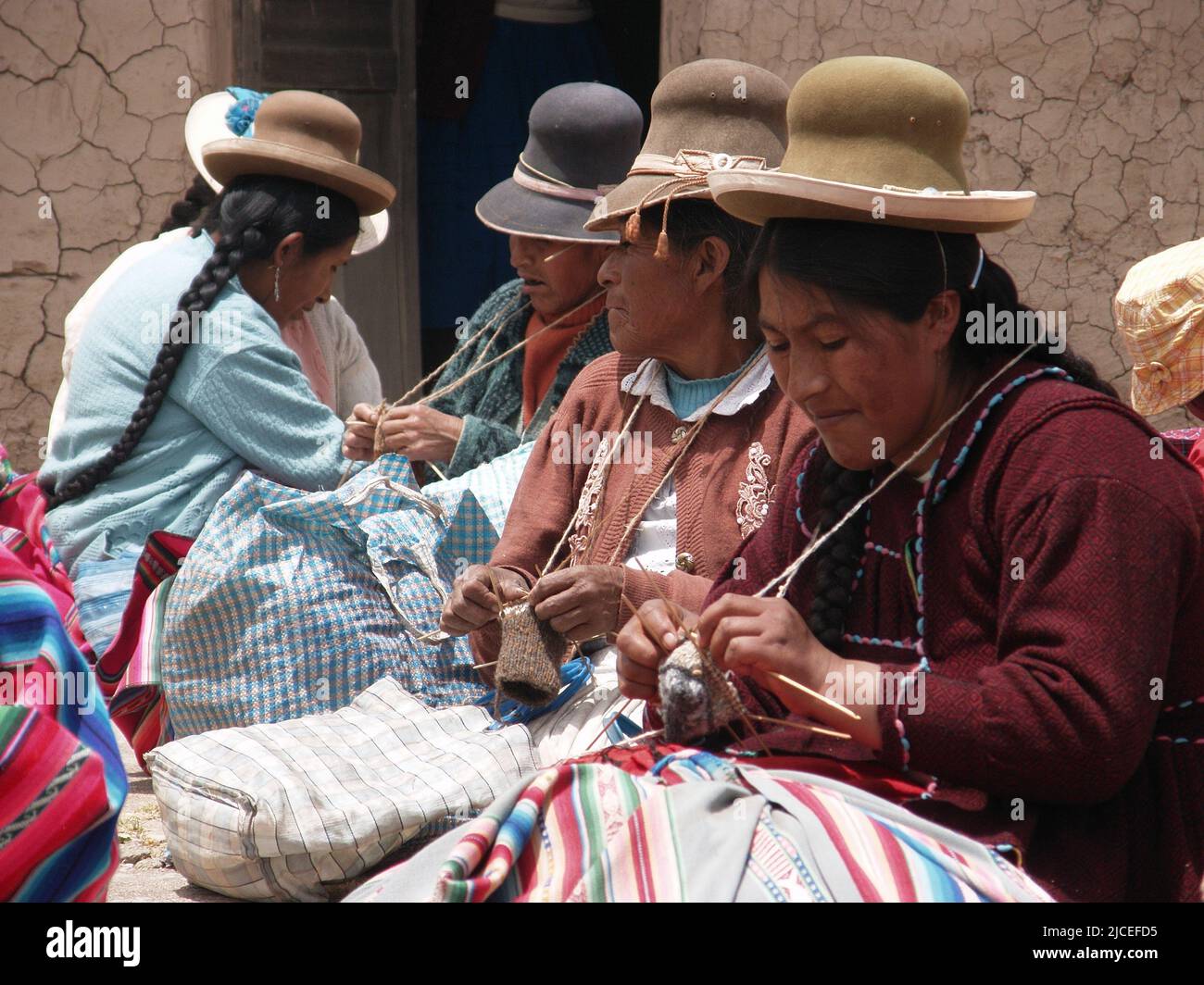 Peasant girl knitting hi-res stock photography and images - Alamy