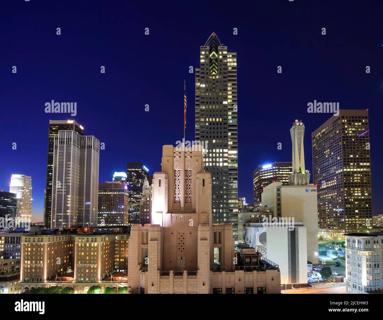 Outdoor block perch hi-res stock photography and images - Alamy