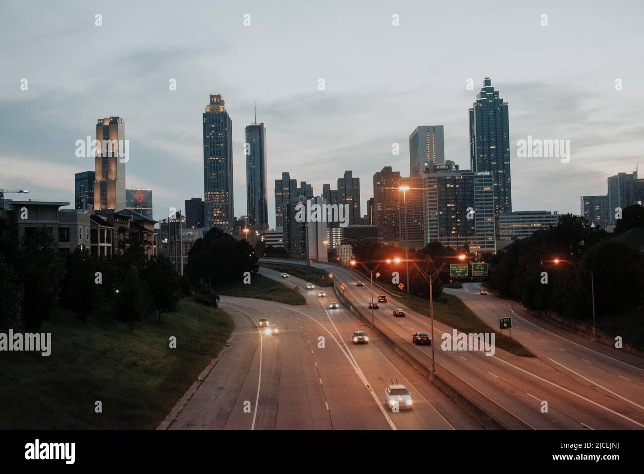 Atlanta Skyline at night on the Jackson Street Bridge Stock Photo - Alamy