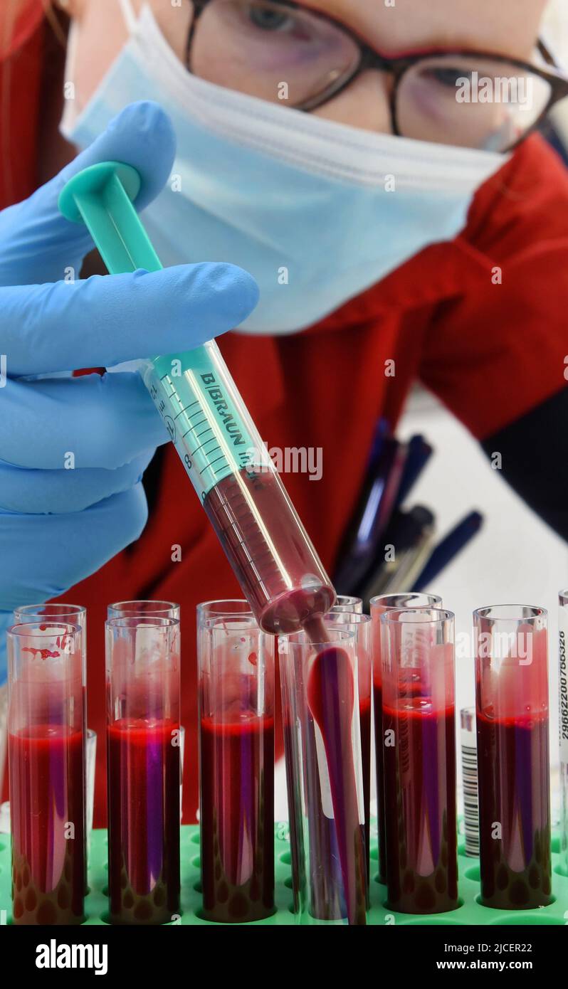 Plasma processing hi-res stock photography and images - Alamy