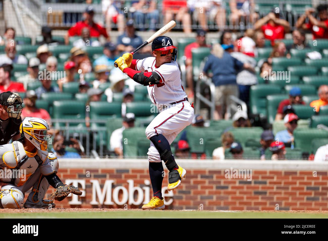 William contreras hi-res stock photography and images - Alamy