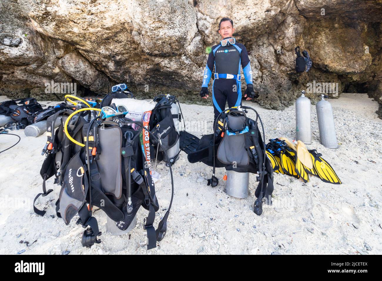 Diving off Sumilon Island in Oslob, Cebu, Philippines Stock Photo - Alamy