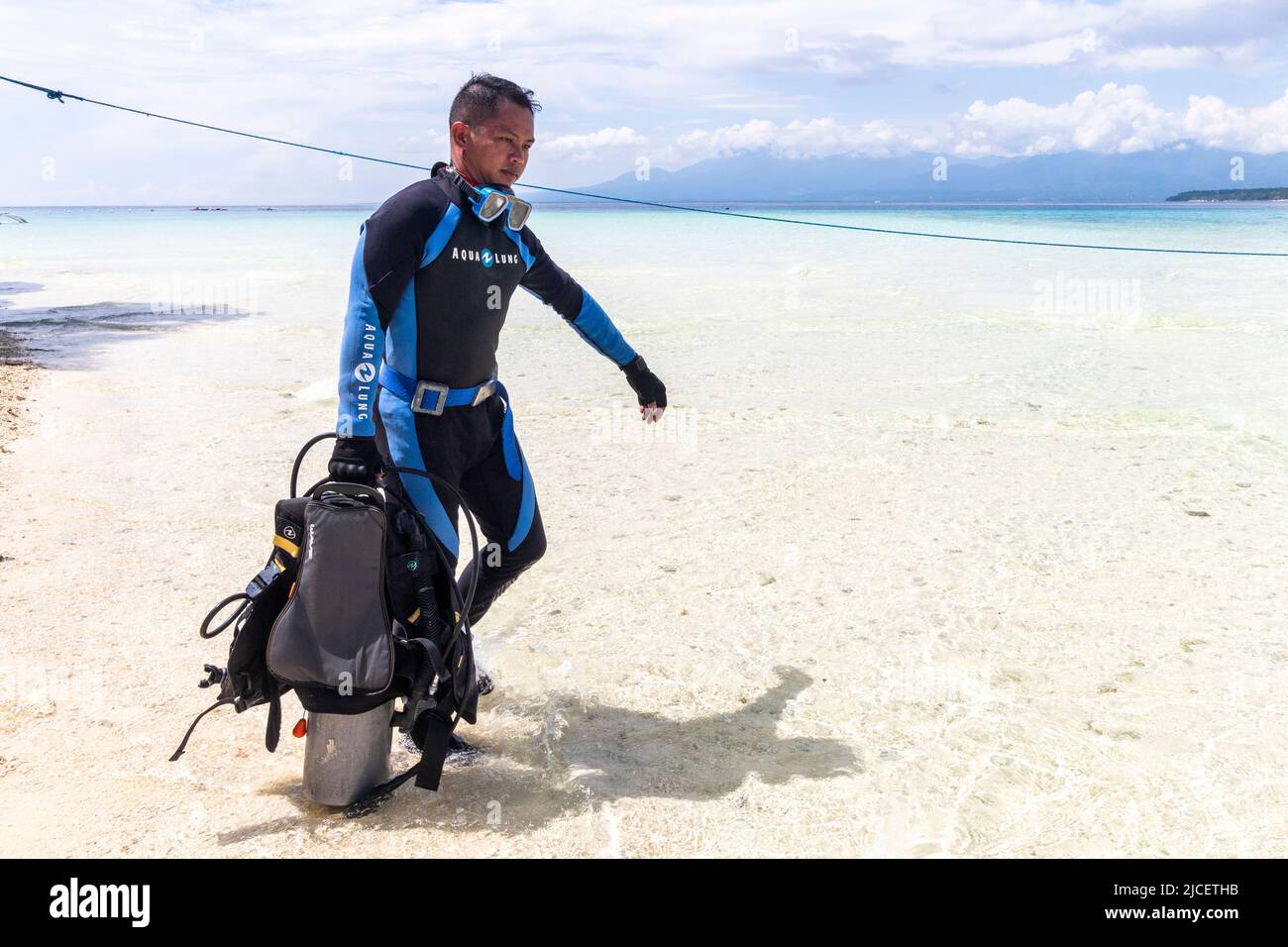 Diving off Sumilon Island in Oslob, Cebu, Philippines Stock Photo - Alamy