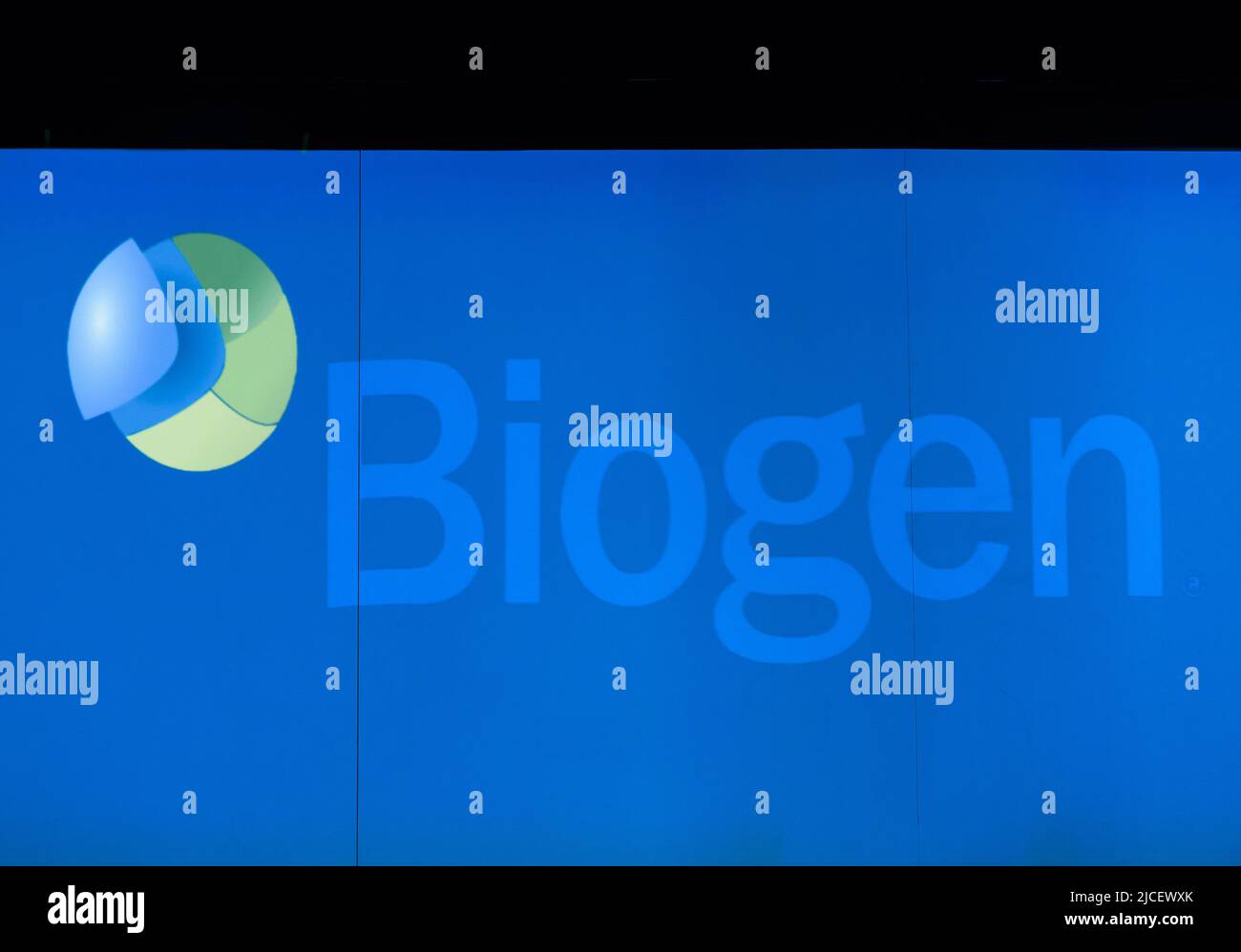 Biogen logo hi-res stock photography and images - Alamy
