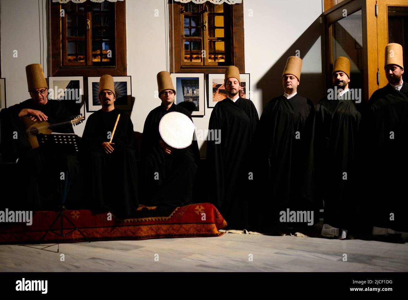 Sufi musicians hi-res stock photography and images - Alamy