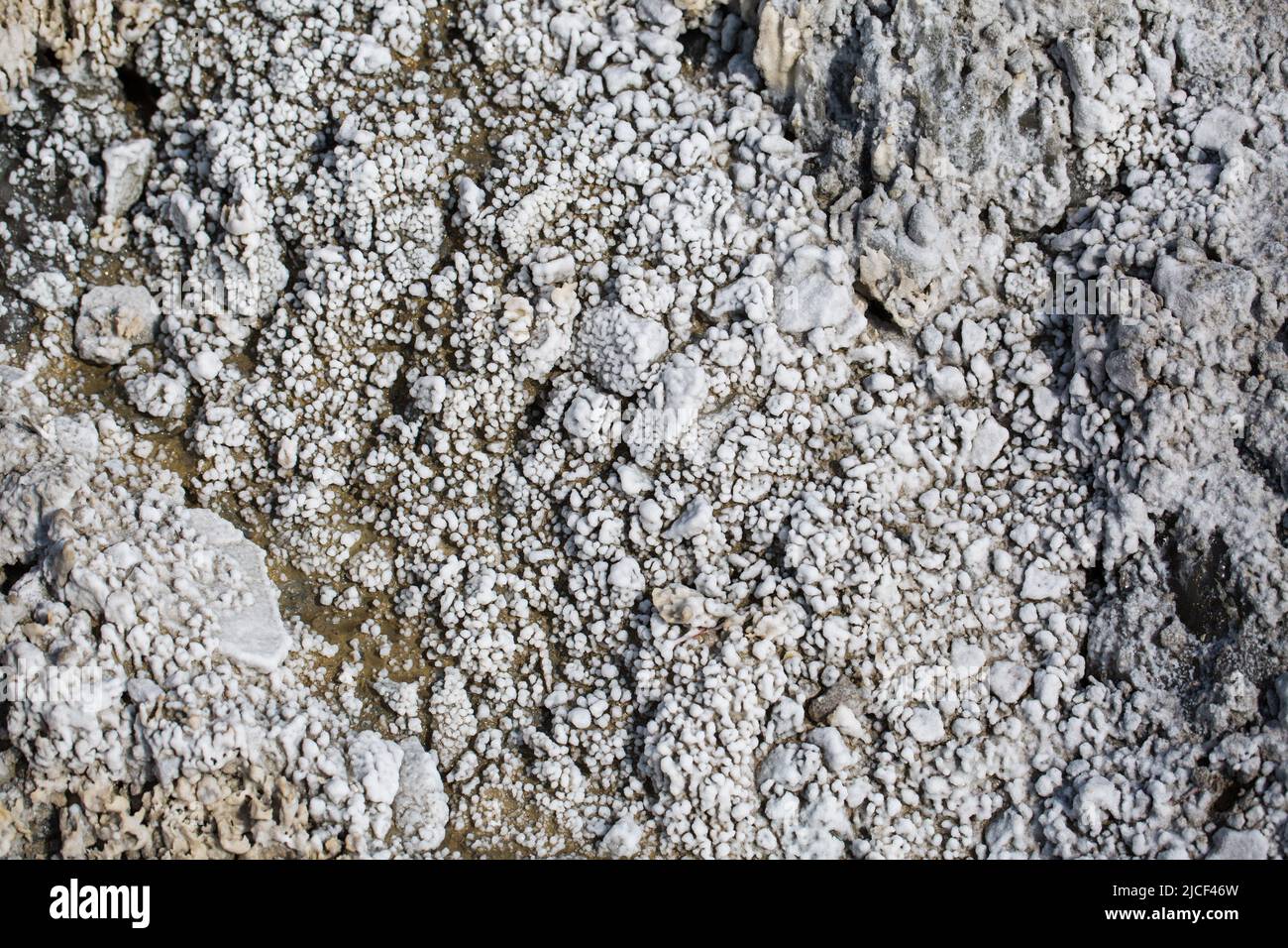 Salt crystal rock hi-res stock photography and images - Alamy