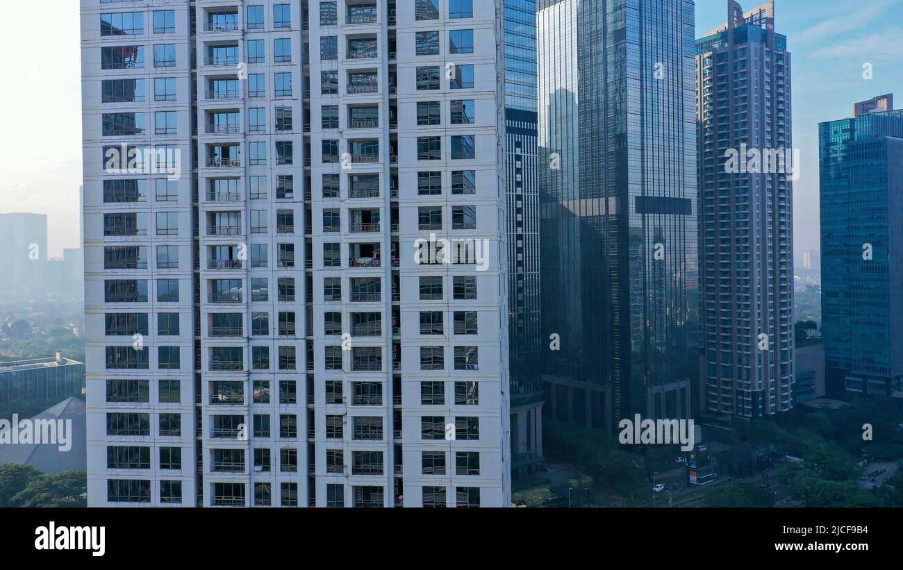 Aerial closeup glass facade office hi-res stock photography and images ...