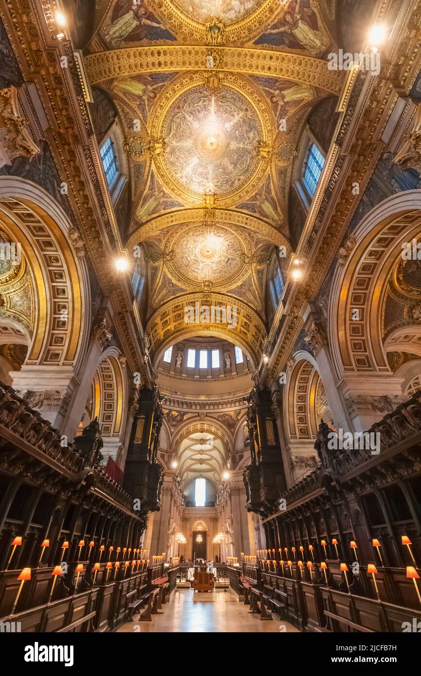 Quire hi-res stock photography and images - Alamy