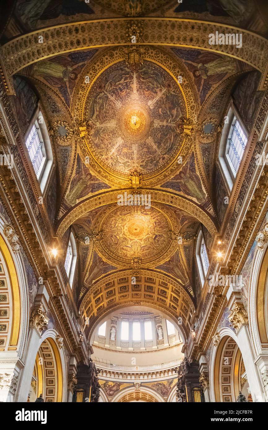 Quire hi-res stock photography and images - Alamy