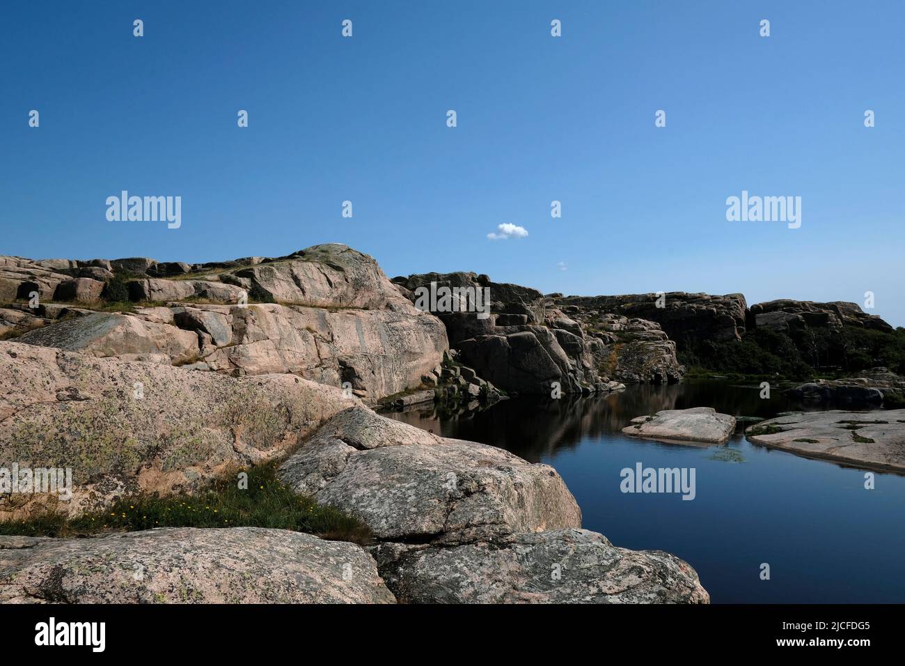 Sweden, Bohuslän, Smögen, coast, rocks Stock Photo - Alamy