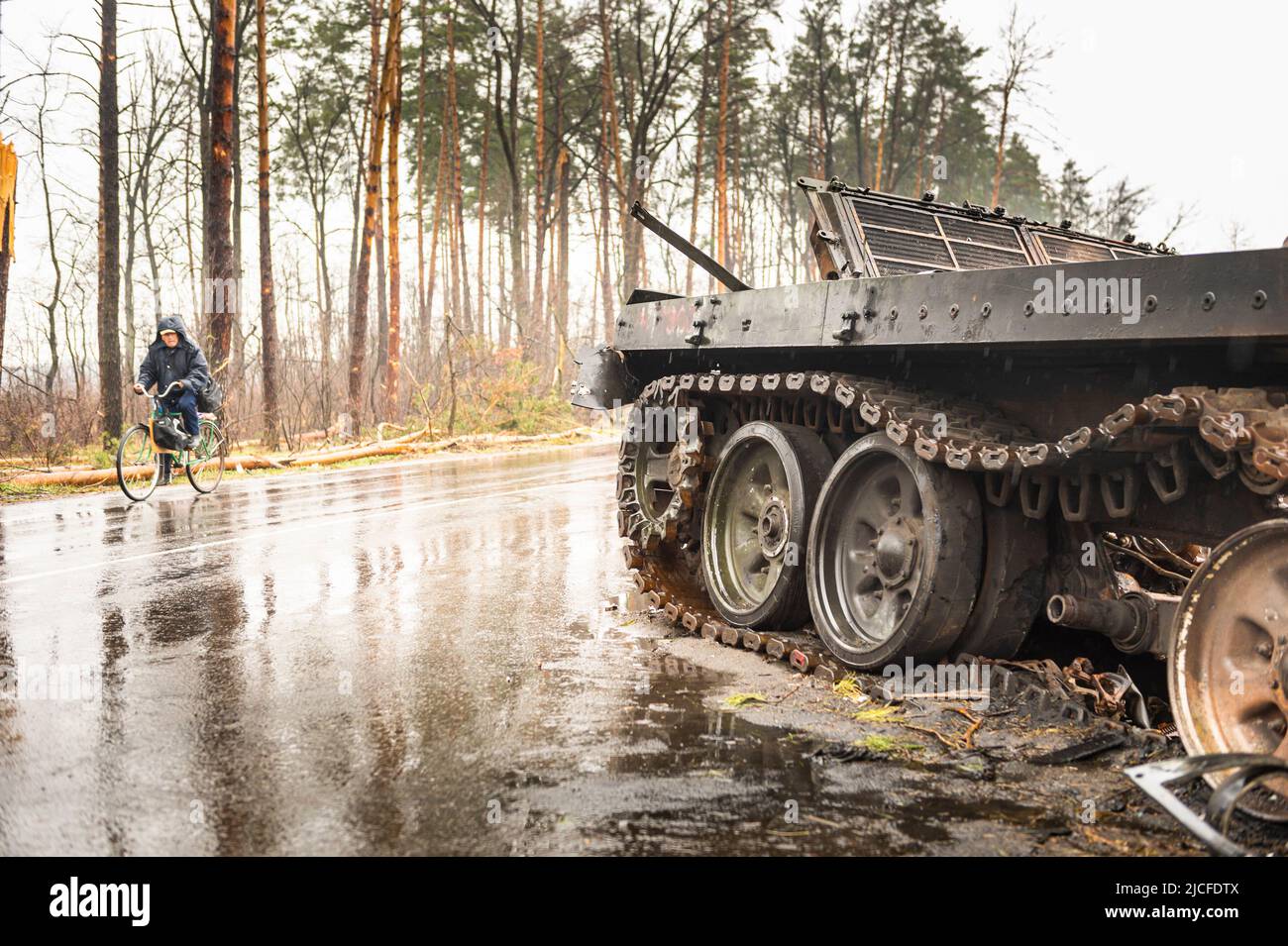 Tanks on the road just before Borodianka Stock Photo - Alamy