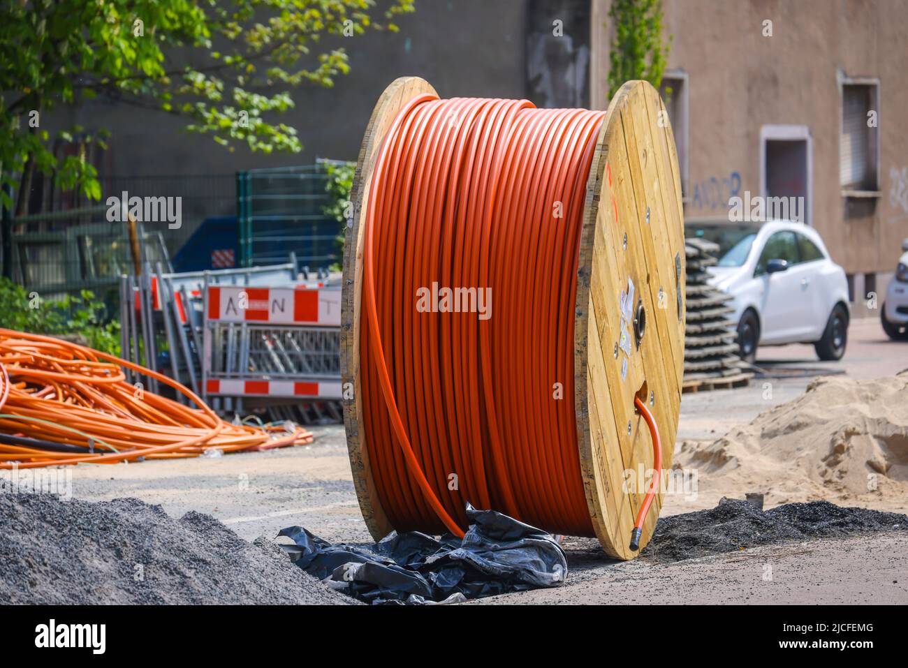 Cable drum with fiber optic cable, broadband expansion, Duisburg, North ...