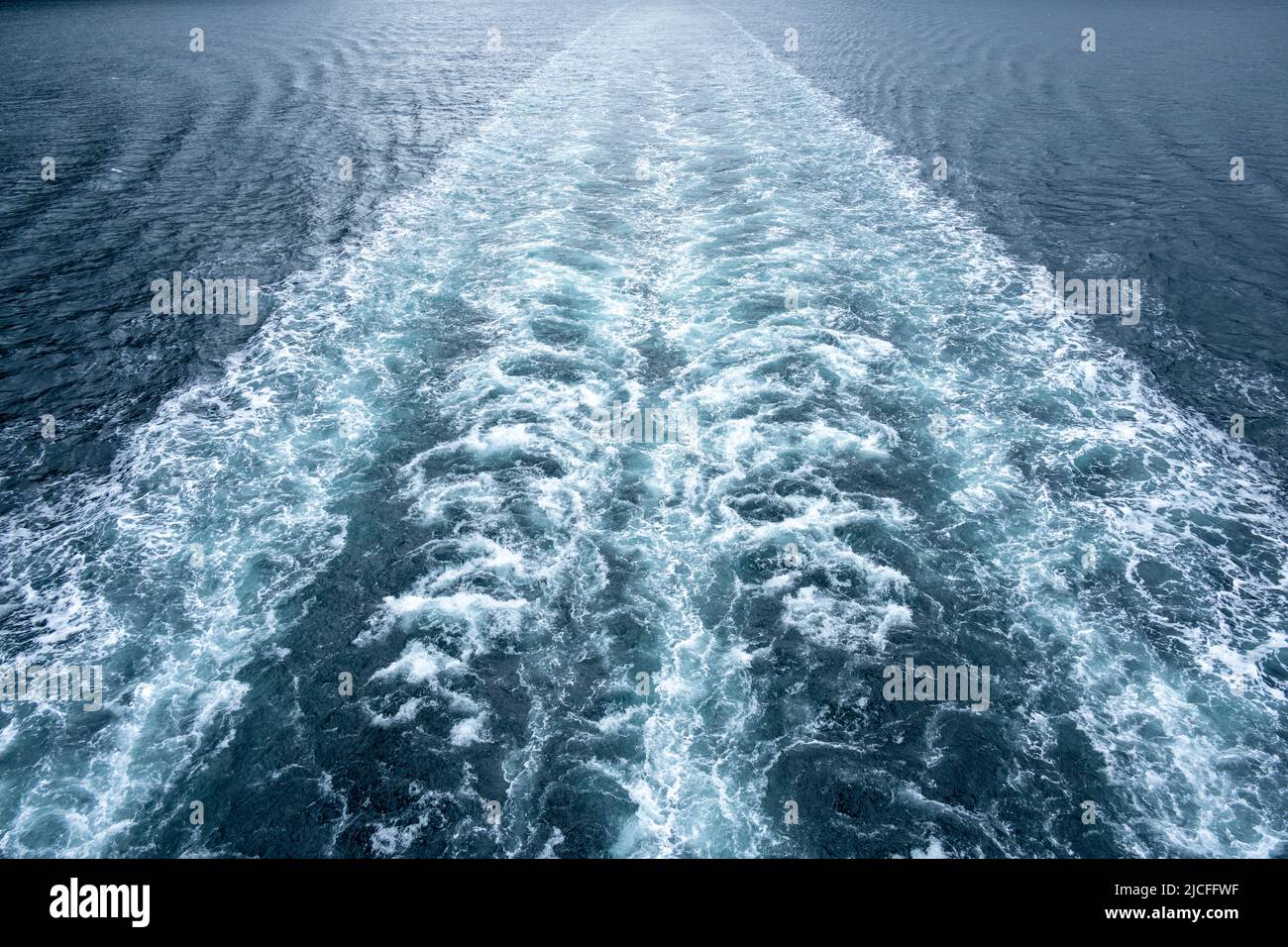 Tail of a ship hi-res stock photography and images - Alamy