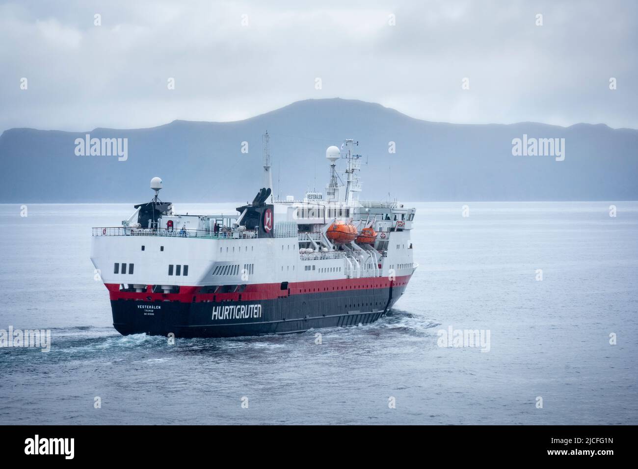 Hurtigruten ship hi-res stock photography and images - Alamy