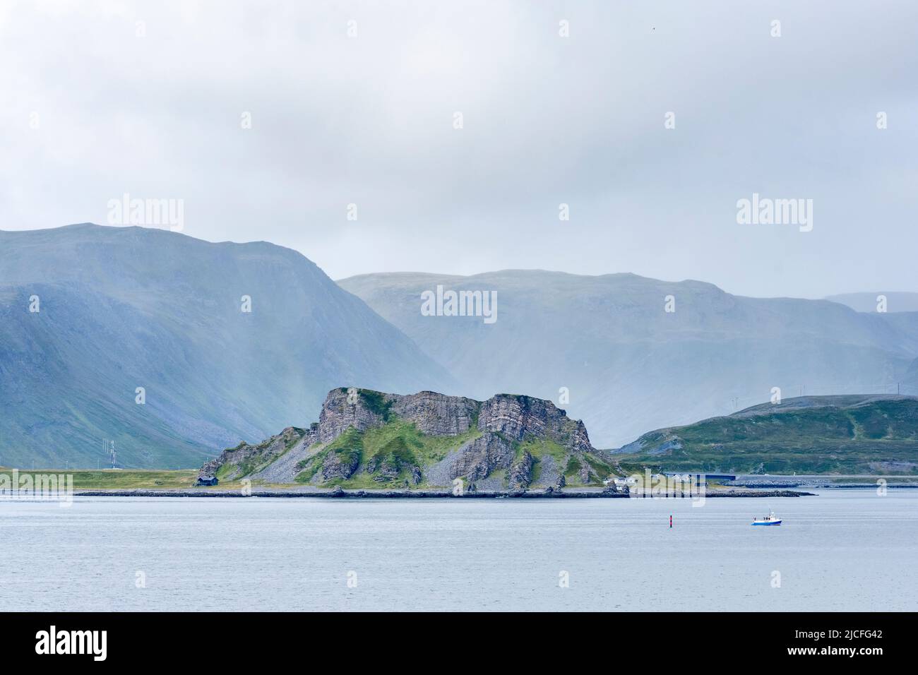 Norway, Troms og Finnmark, coastal landscape near Honningsvag Stock ...