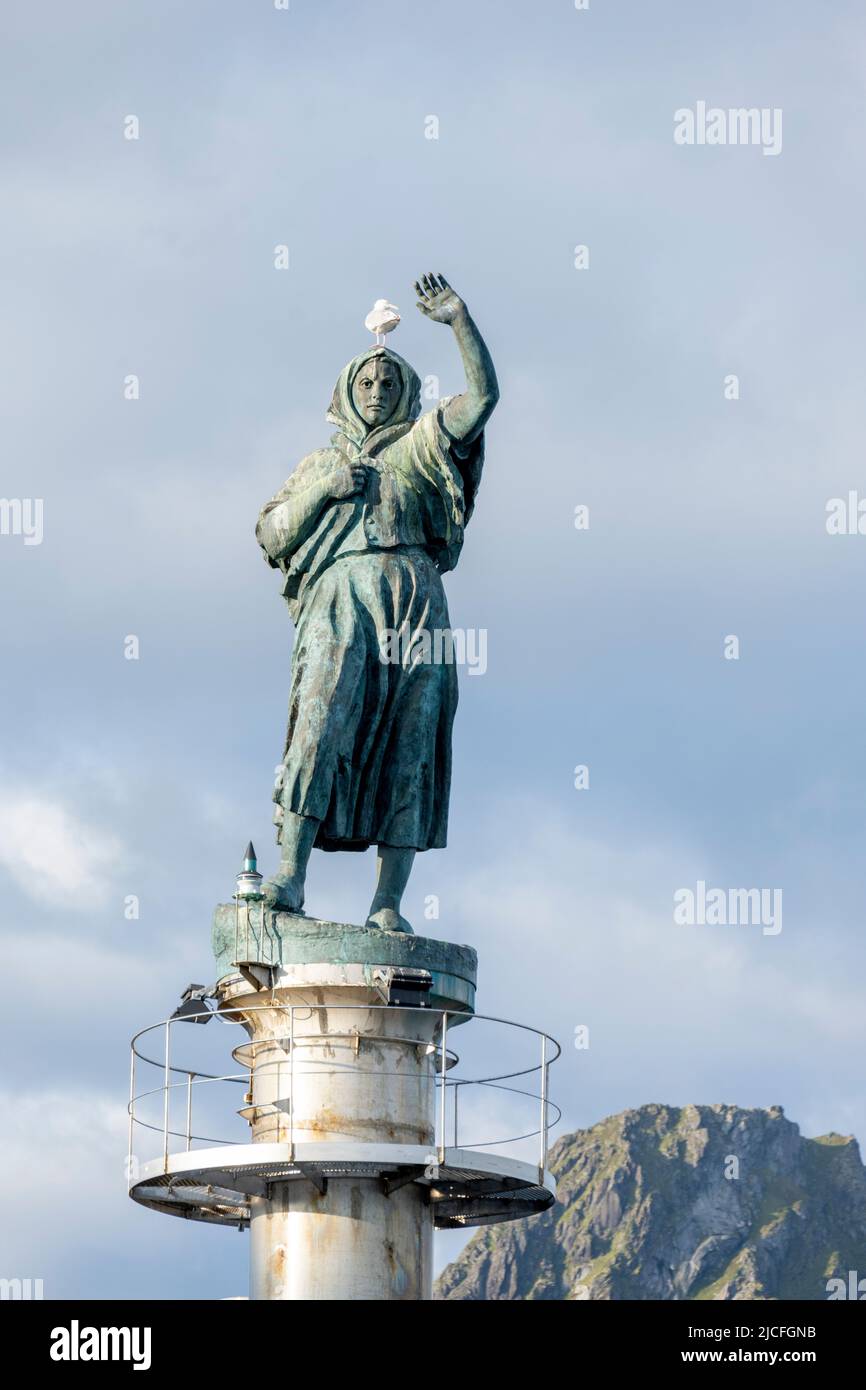 Norway, Nordland, Lofoten, statue at the harbor entrance of Svolvær ...