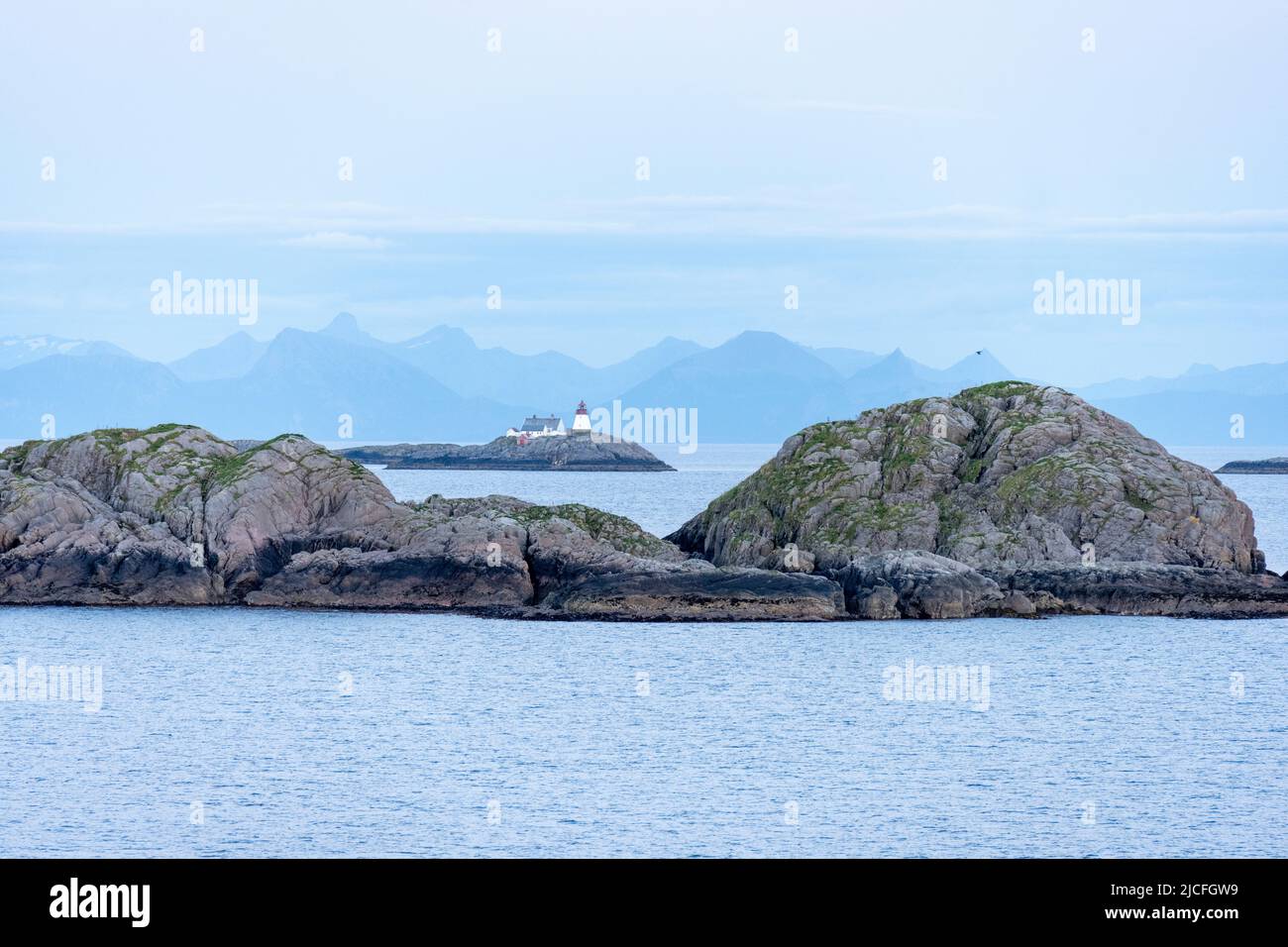 Norway, Lofoten, lighthouse Moholmen fyr Stock Photo - Alamy