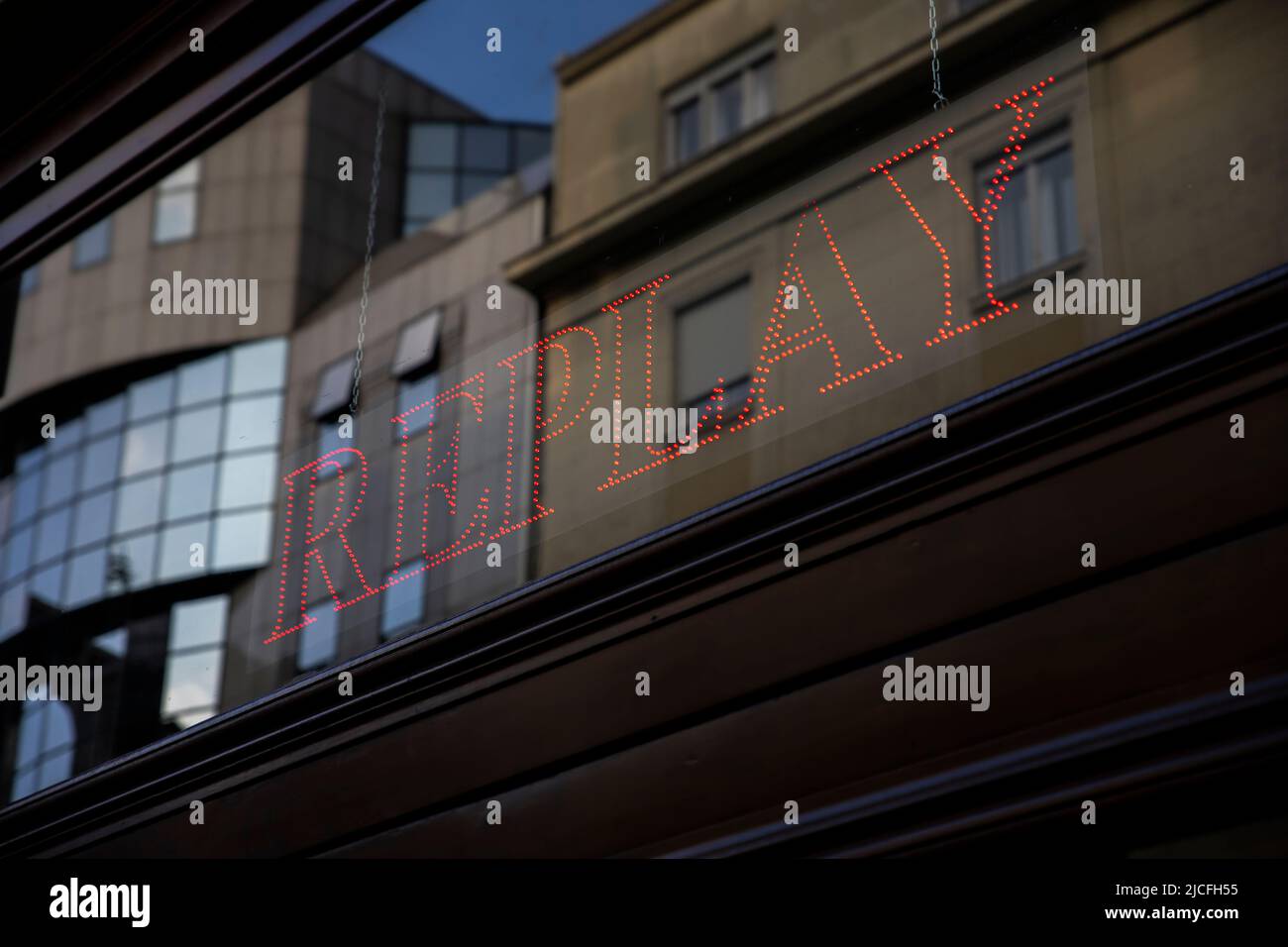 Replay logo hi-res stock photography and images - Alamy