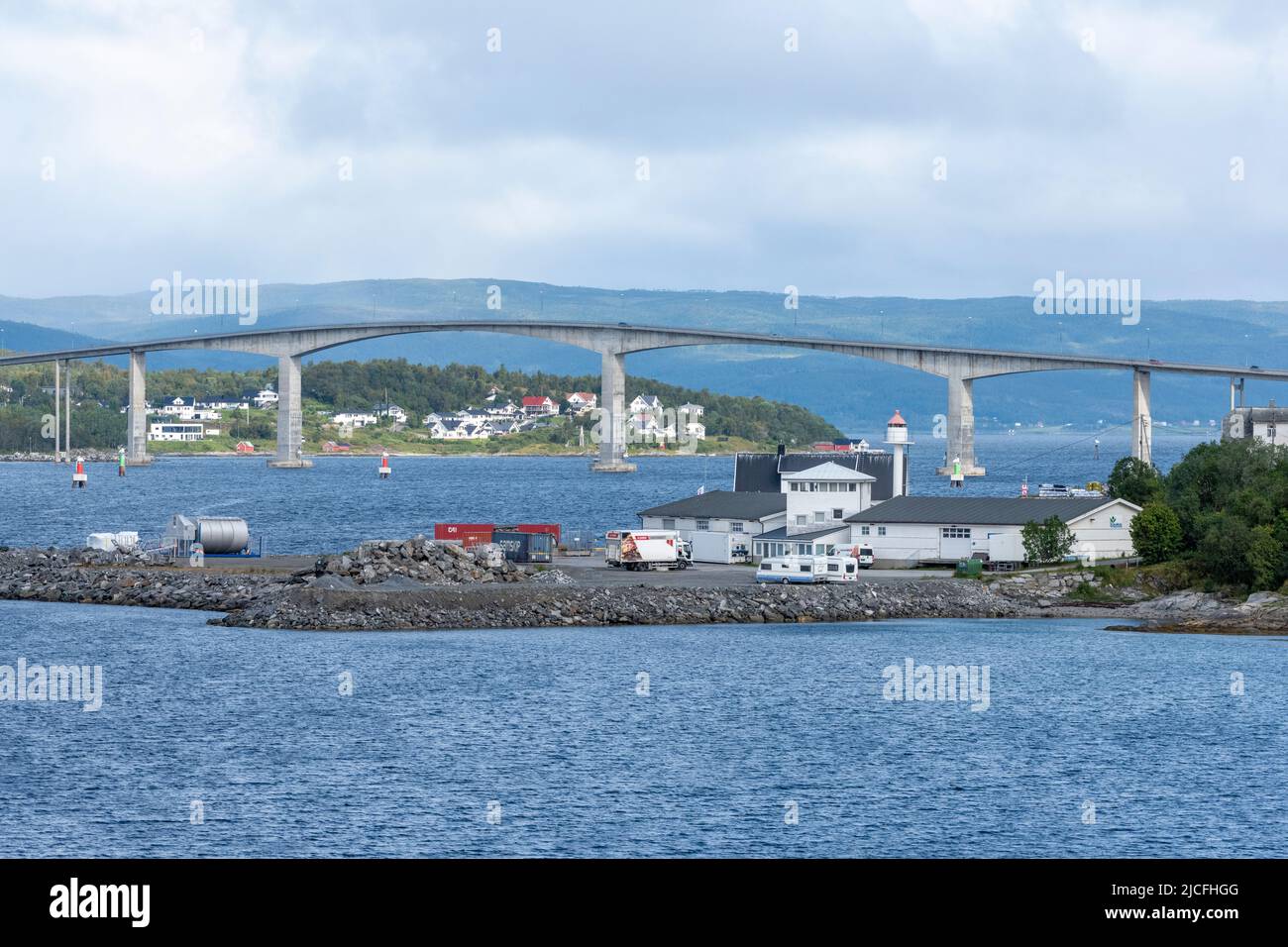Norway, Troms og Finnmark, coast with typical car bridge in Finnsnes ...