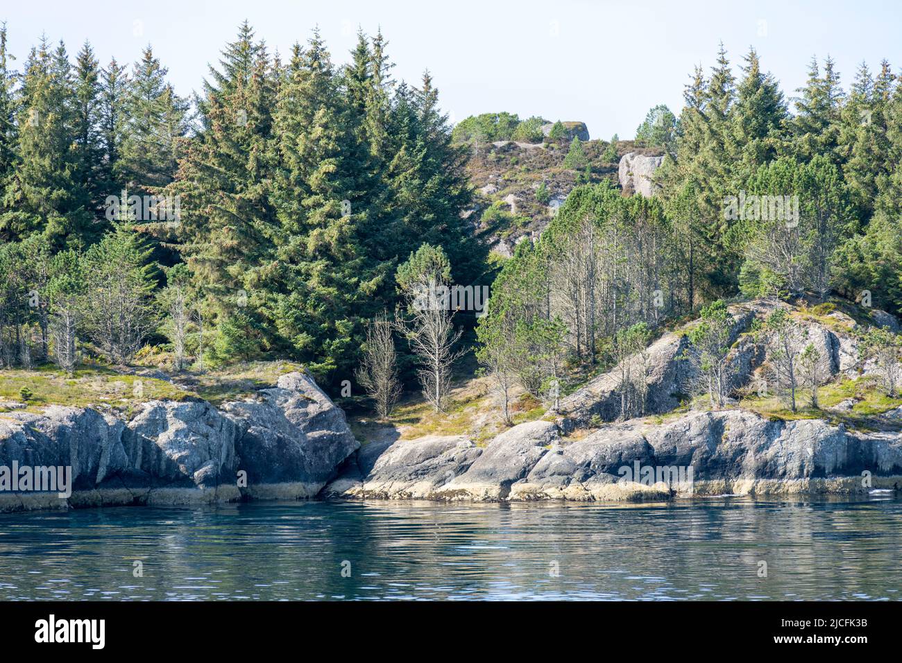 Ship at the island of ytre sula hi-res stock photography and images - Alamy