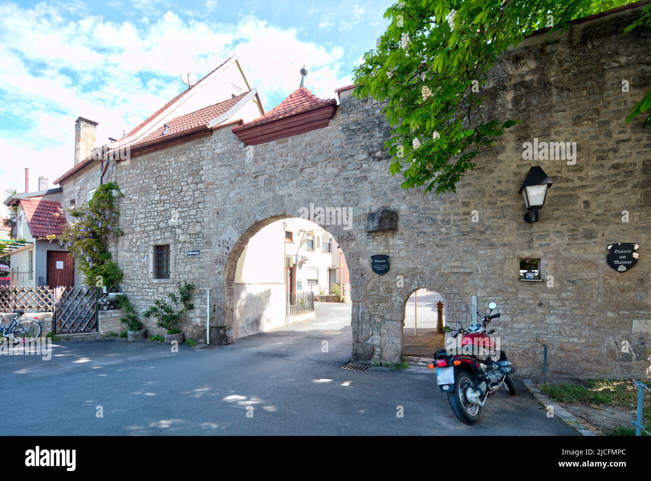 Rag door hi-res stock photography and images - Alamy