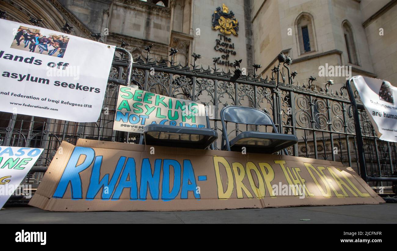 Stop rwanda plan hi-res stock photography and images - Alamy