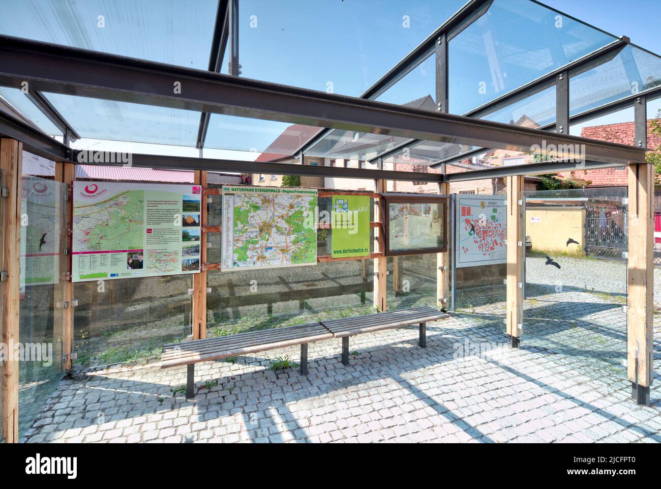 Local history information boards hi-res stock photography and images ...