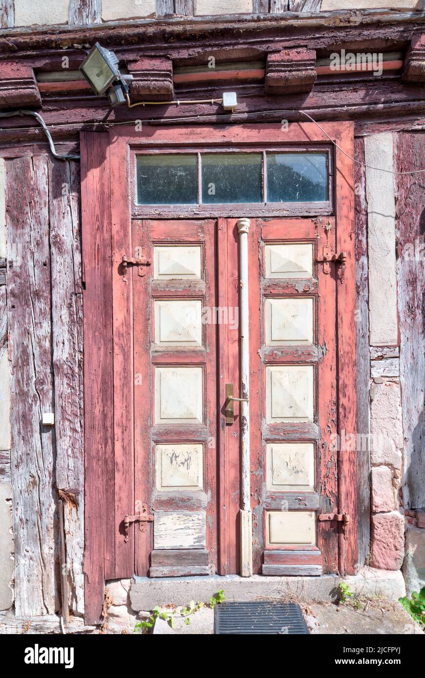 Old school, front door, entrance, vacancy, house facade, half-timbered ...