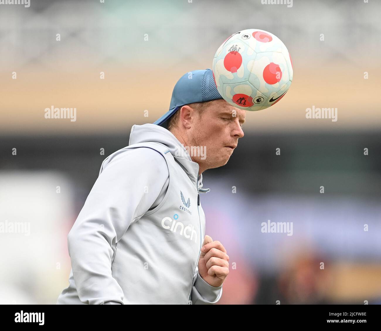 Ollie Pope of England plain football Stock Photo - Alamy