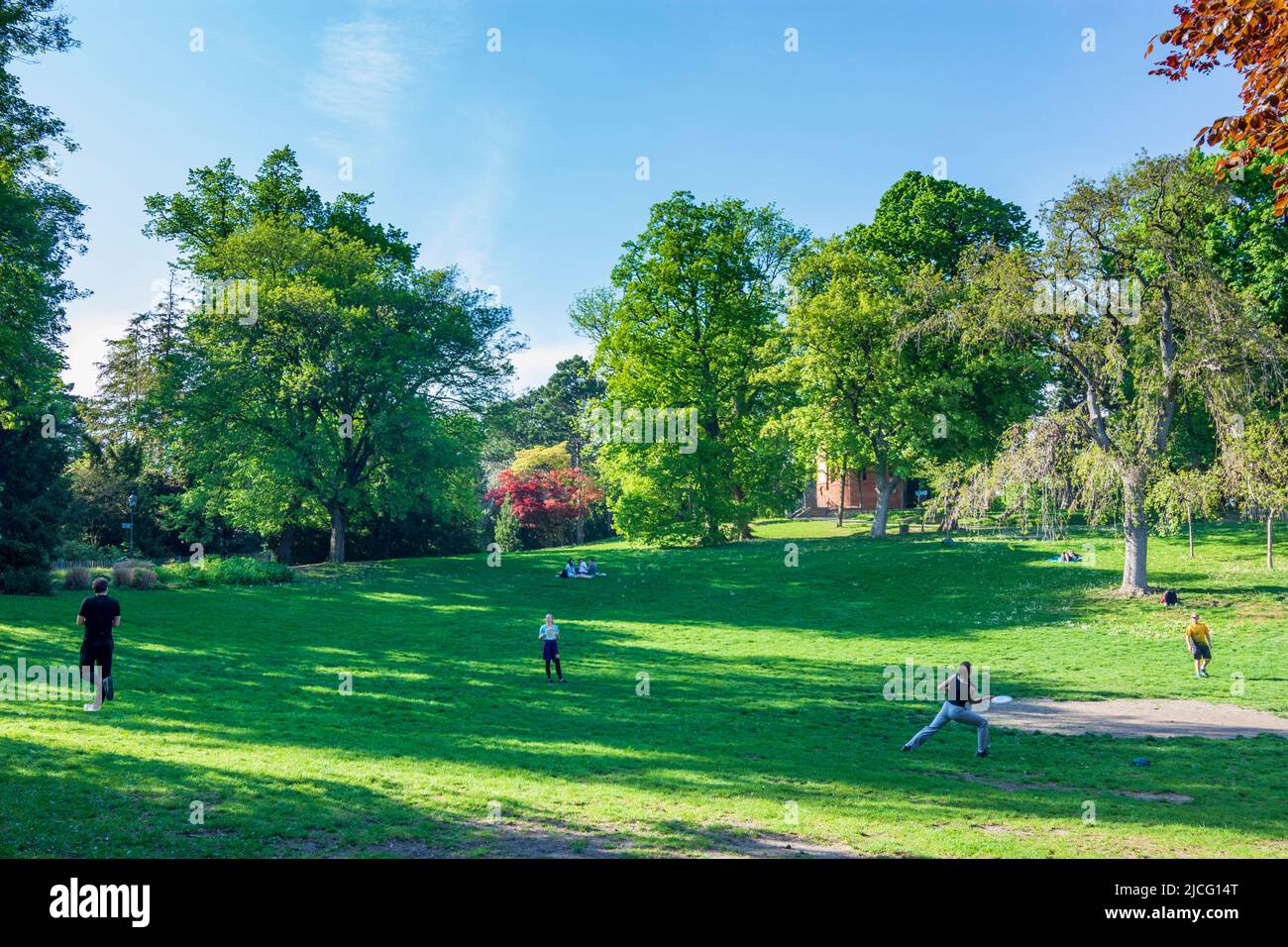 People in 18 district wahring hi-res stock photography and images - Alamy