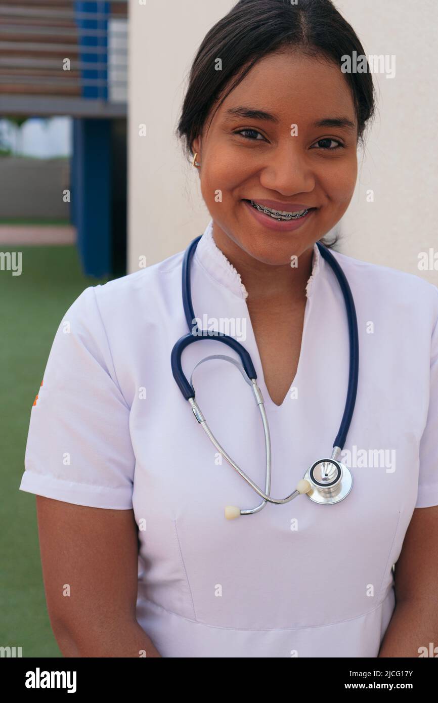 Caring nurse vertical hi-res stock photography and images - Alamy