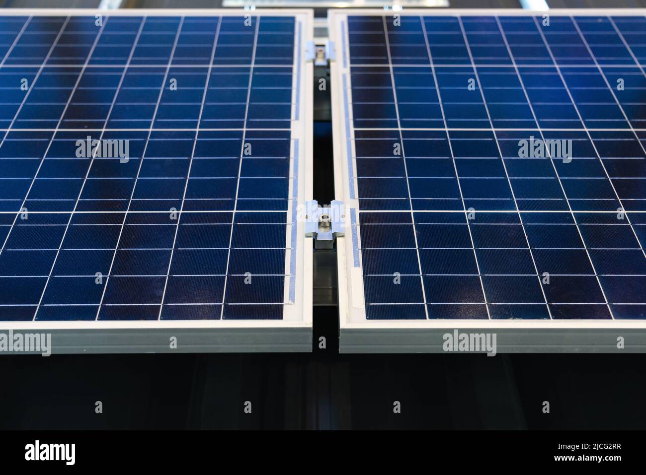 Solar cell system hi-res stock photography and images - Alamy