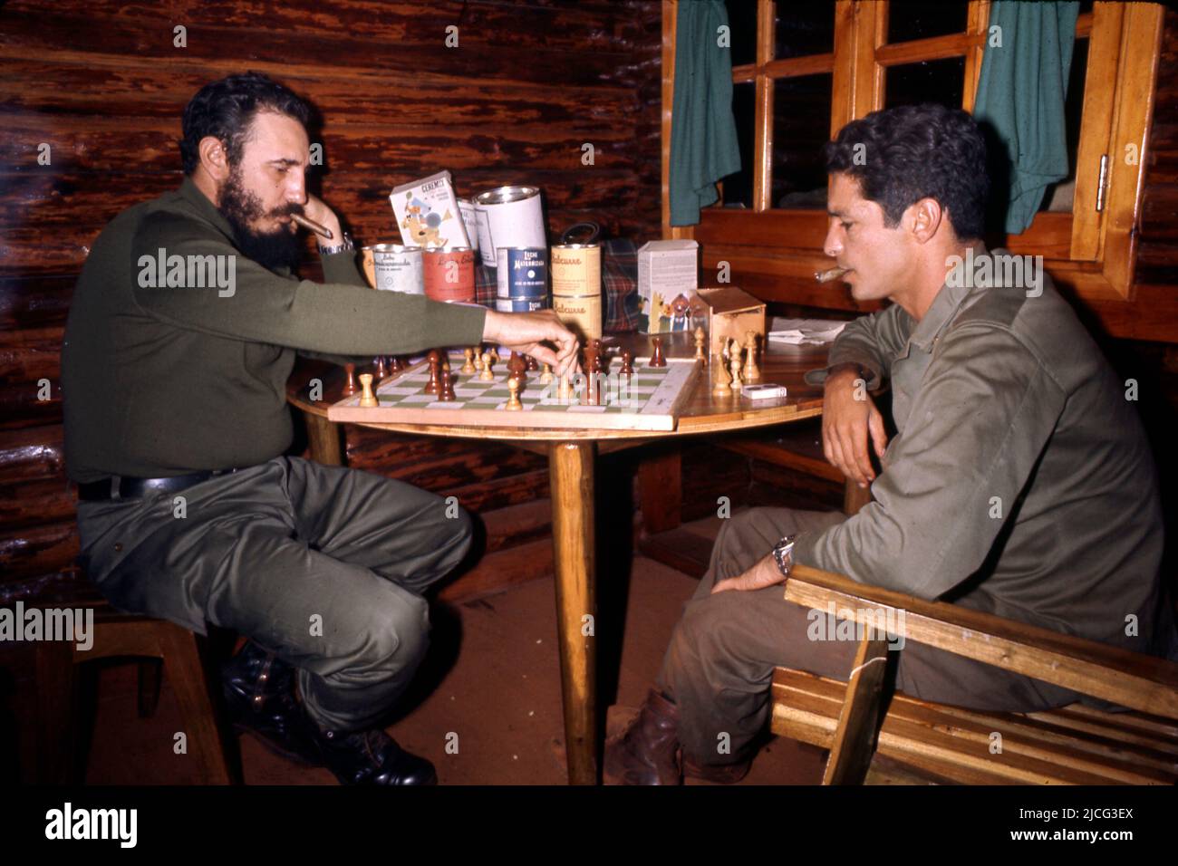Young fidel castro hi-res stock photography and images - Alamy