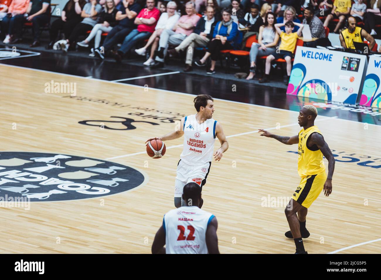 Tuyler bernadini hi-res stock photography and images - Alamy