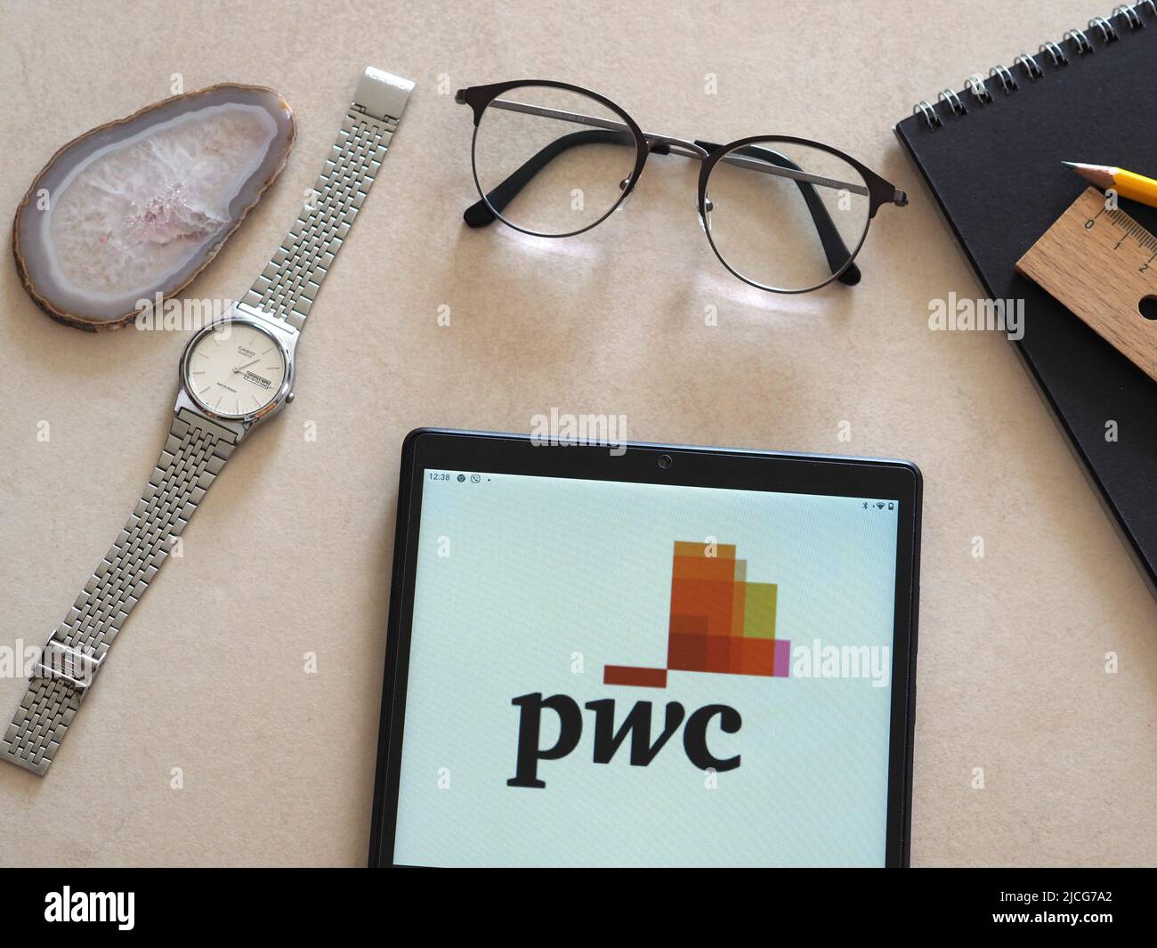 Pwc logo hi-res stock photography and images - Alamy