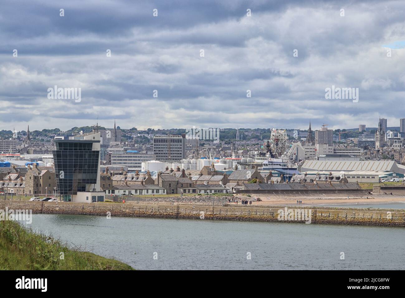 Aberdeen harbour and skyline Stock Photo - Alamy